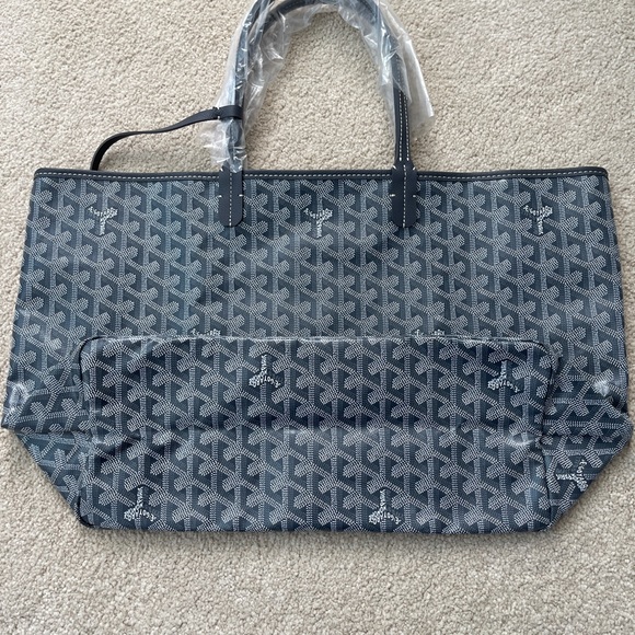 Goyard | Bags | 224 Grey Goyard Saint Louis Pm Reversible Tote New With ...